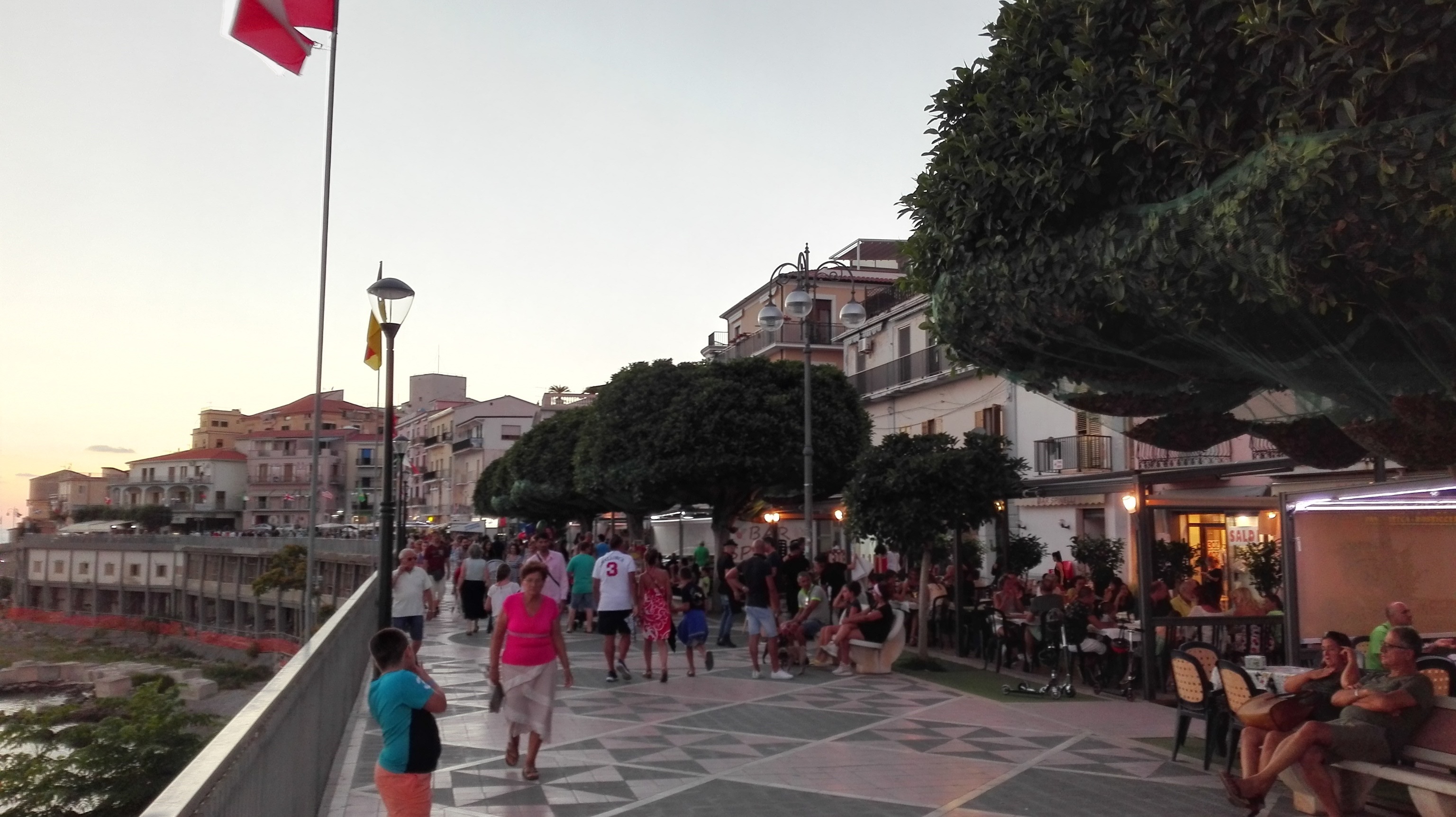 Sequestrata una struttura balneare a Diamante