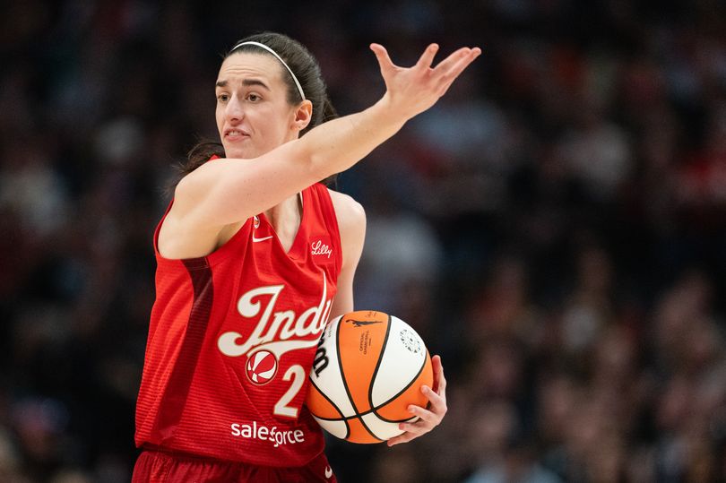 Caitlin Clark behavior behind Fever head coach's back says it all after ...