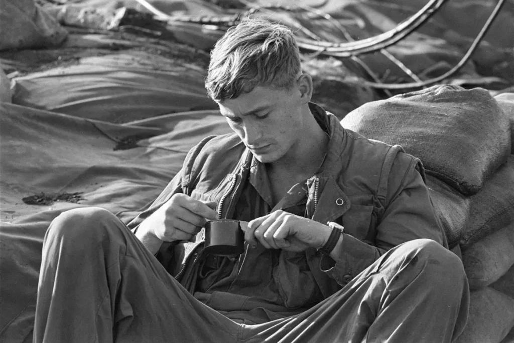 26 Vietnam War photos that show its human side