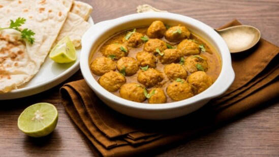 Soya chunks curry for weight loss: A flavorful plant-based dish rich in ...