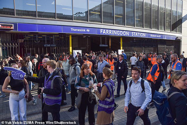 Londoners brace for more Tube chaos this week as workers set to walk ...