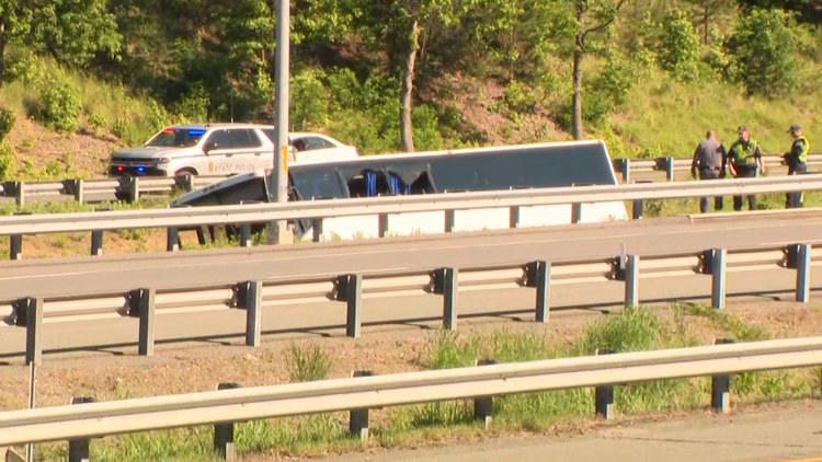 Bus driver charged in deadly I-95 crash had prior speeding case ...