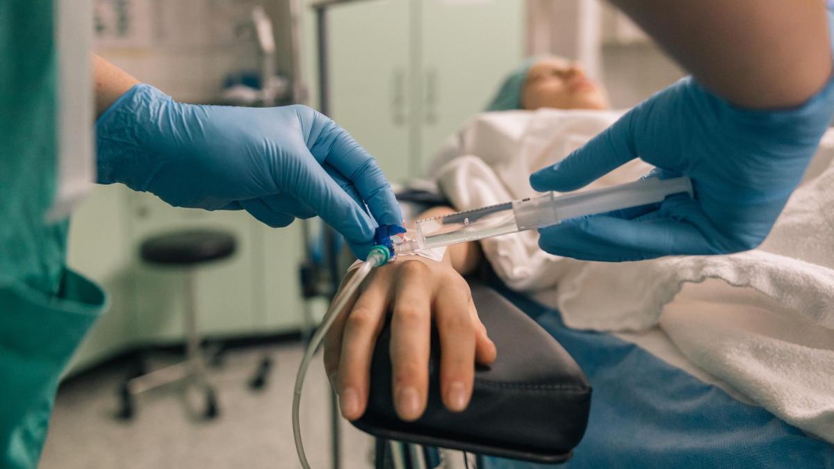 'Huelga' de horas extra de médicos en los hospitales catalanes: estos ...