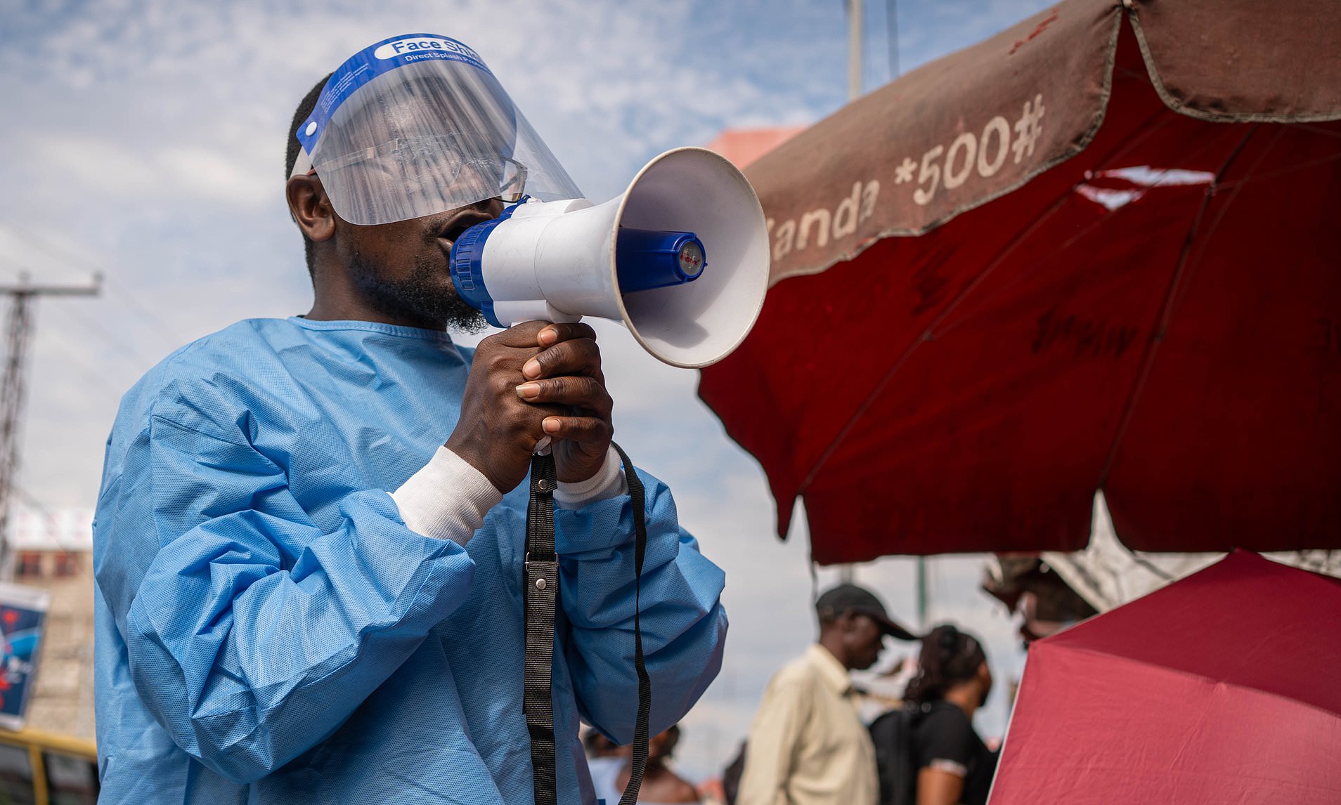 Brazil and Italy monitor patients with Ebola symptoms: Officials raise ...