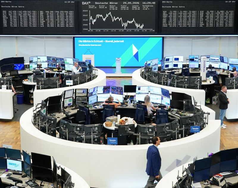 European shares dip as renewed Middle East tensions cloud peace prospects