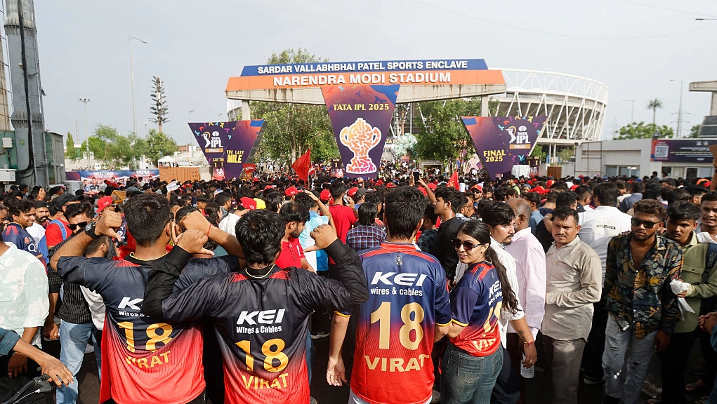Gavaskar questions IPL final timing after GT travel delay