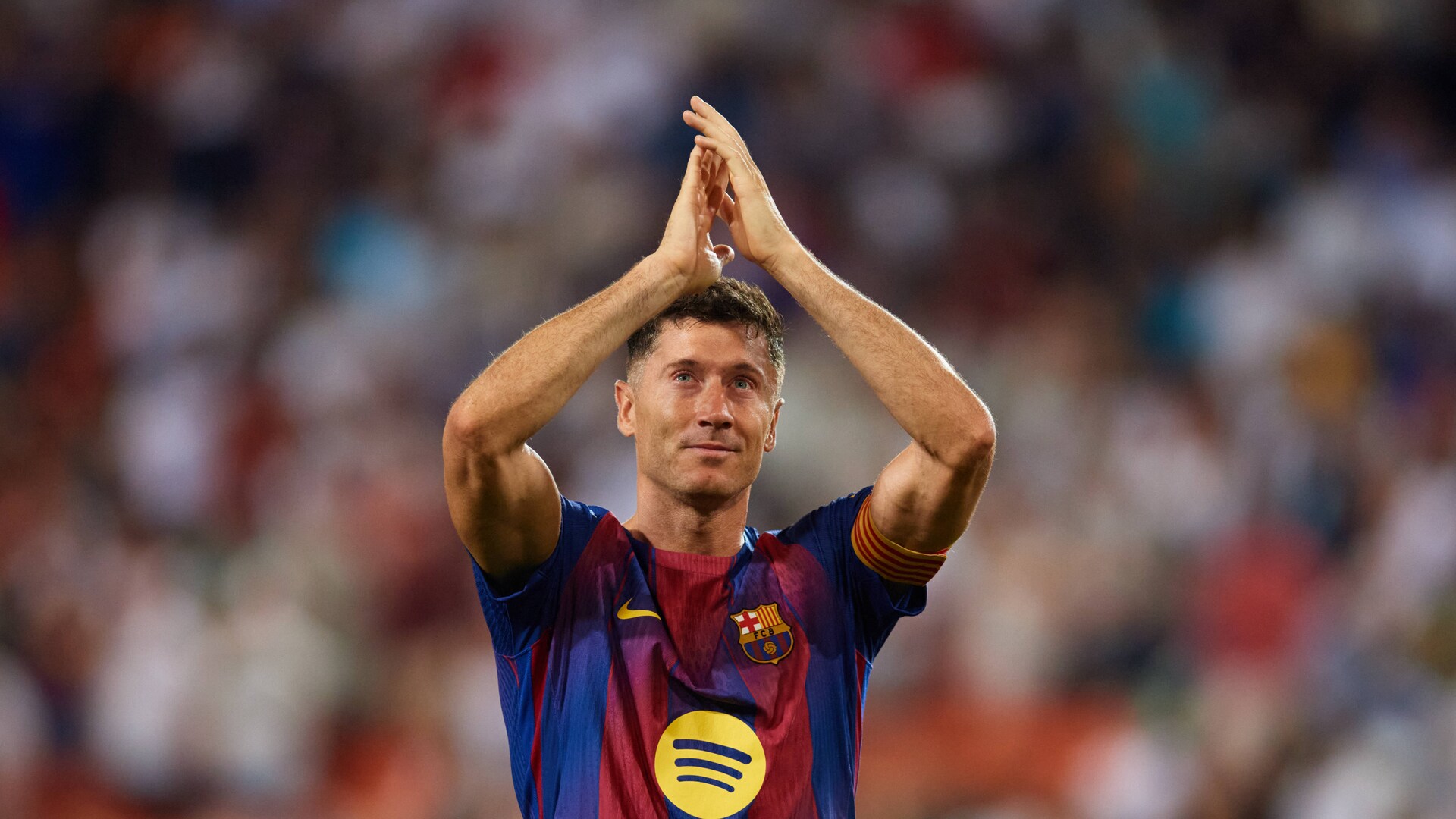 Absurde oder geniale Idee? Robert Lewandowski beim FC Bayern ins Spiel ...
