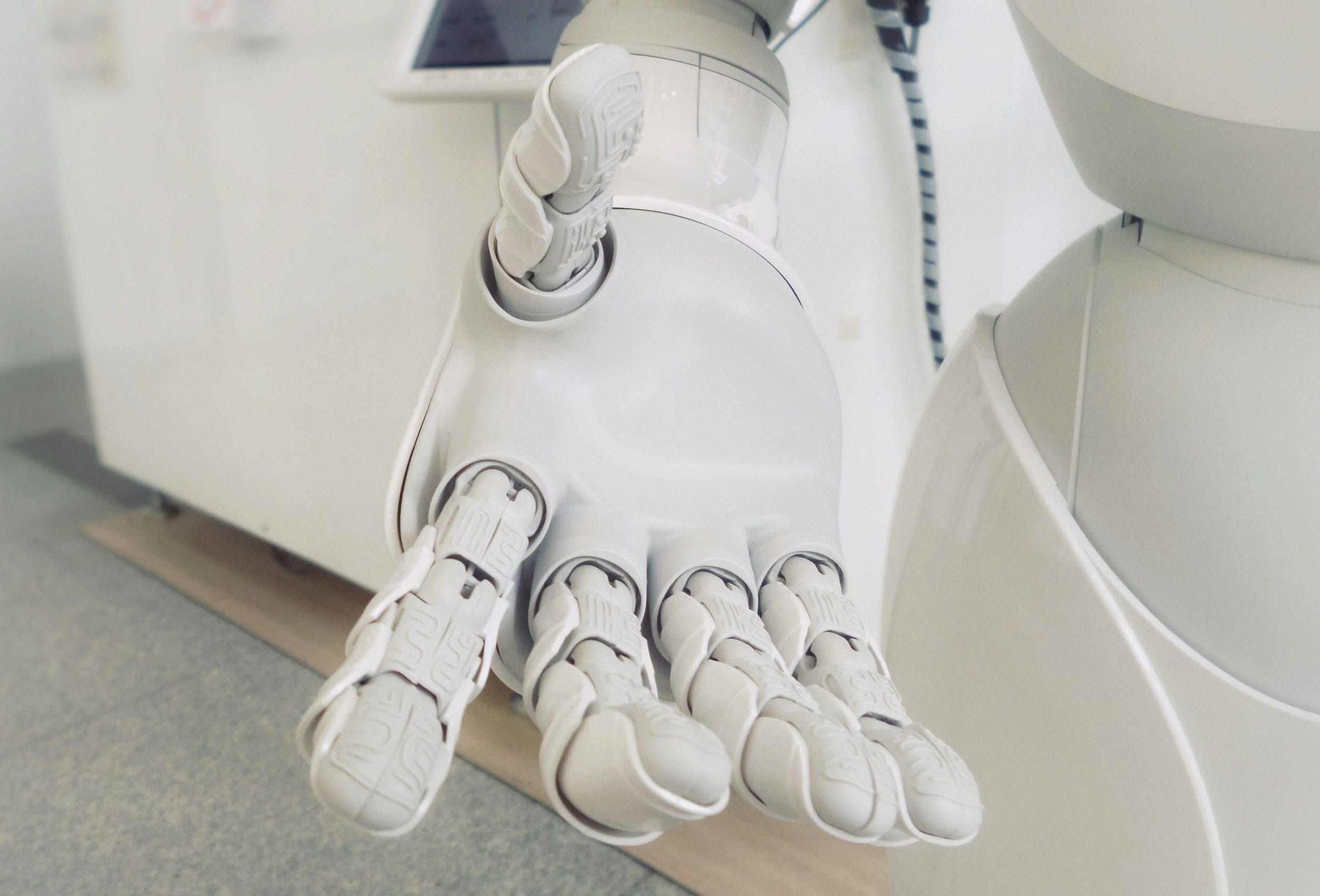 Just like humans, this robot can hear music and play it after just two ...