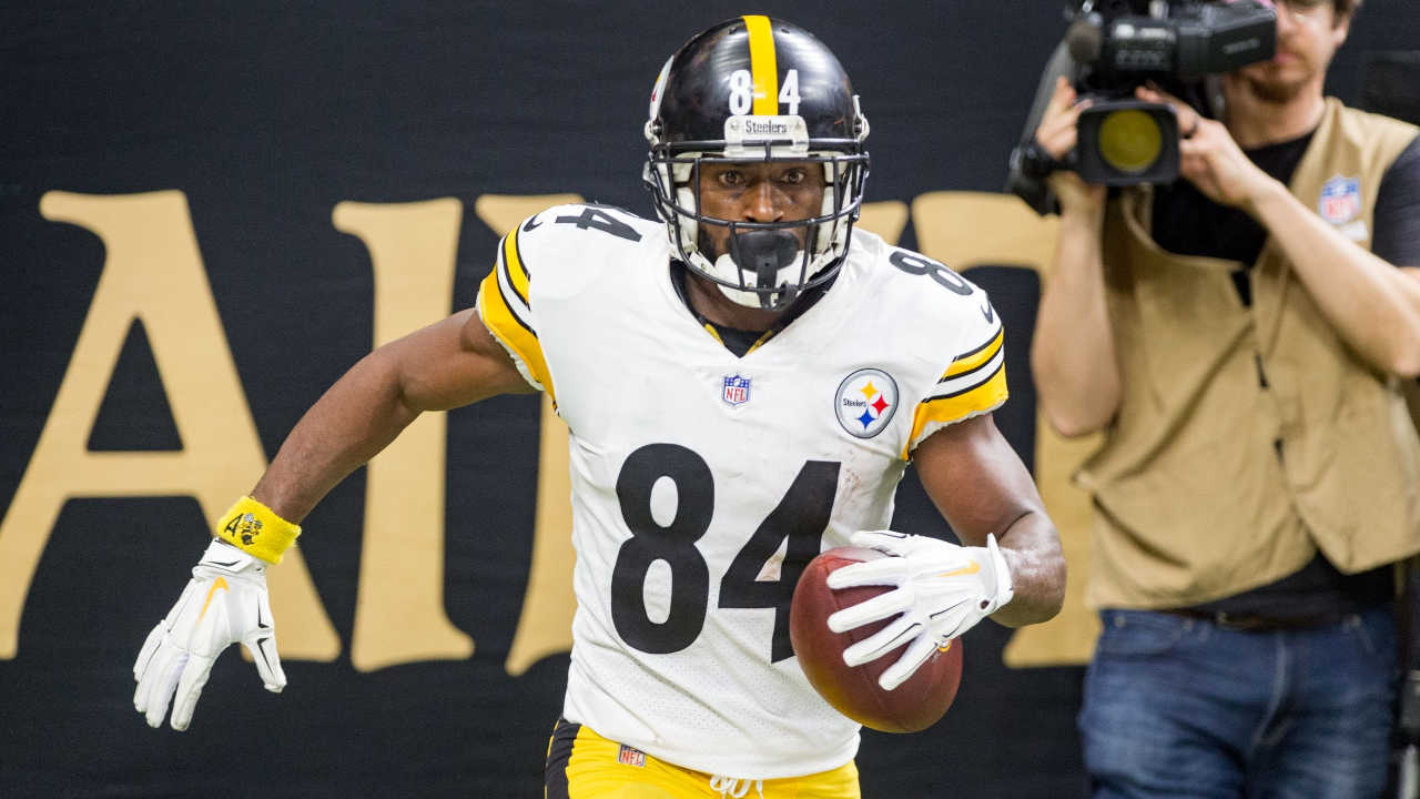 NFL’s highest-paid receiver who lost $30M calls two legends 'garbage'