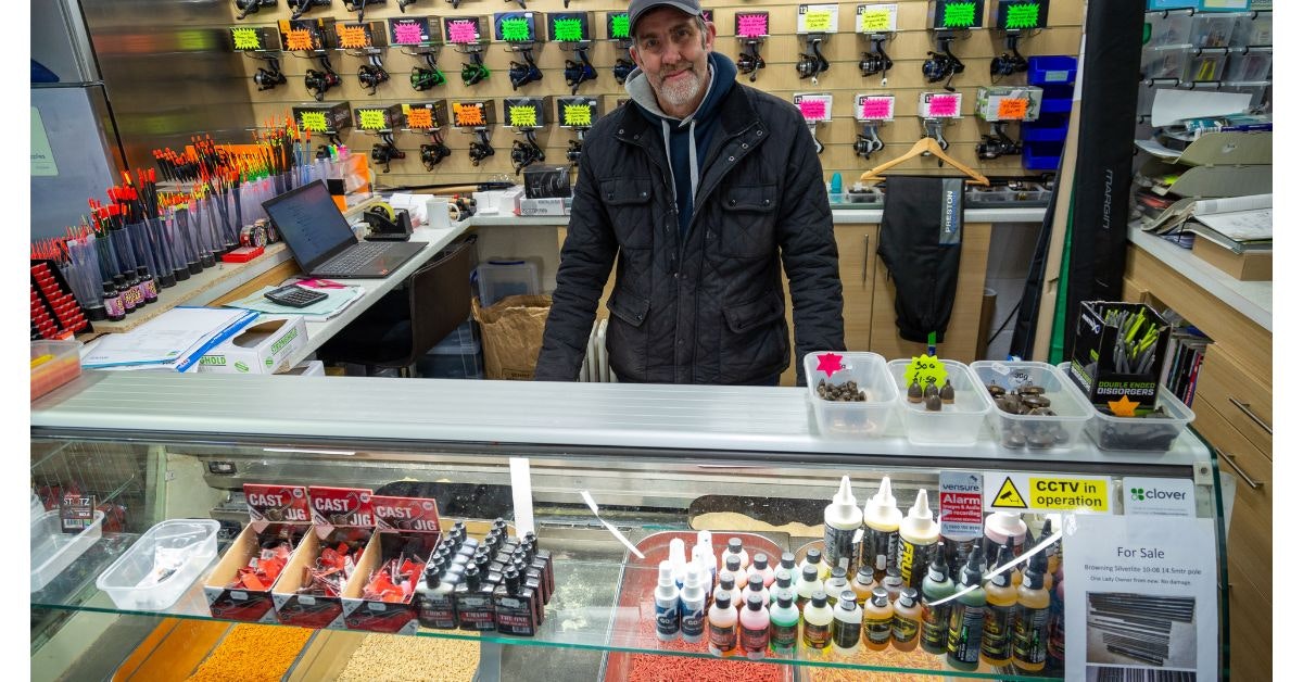 What happens to tackle shops when brands sell direct?