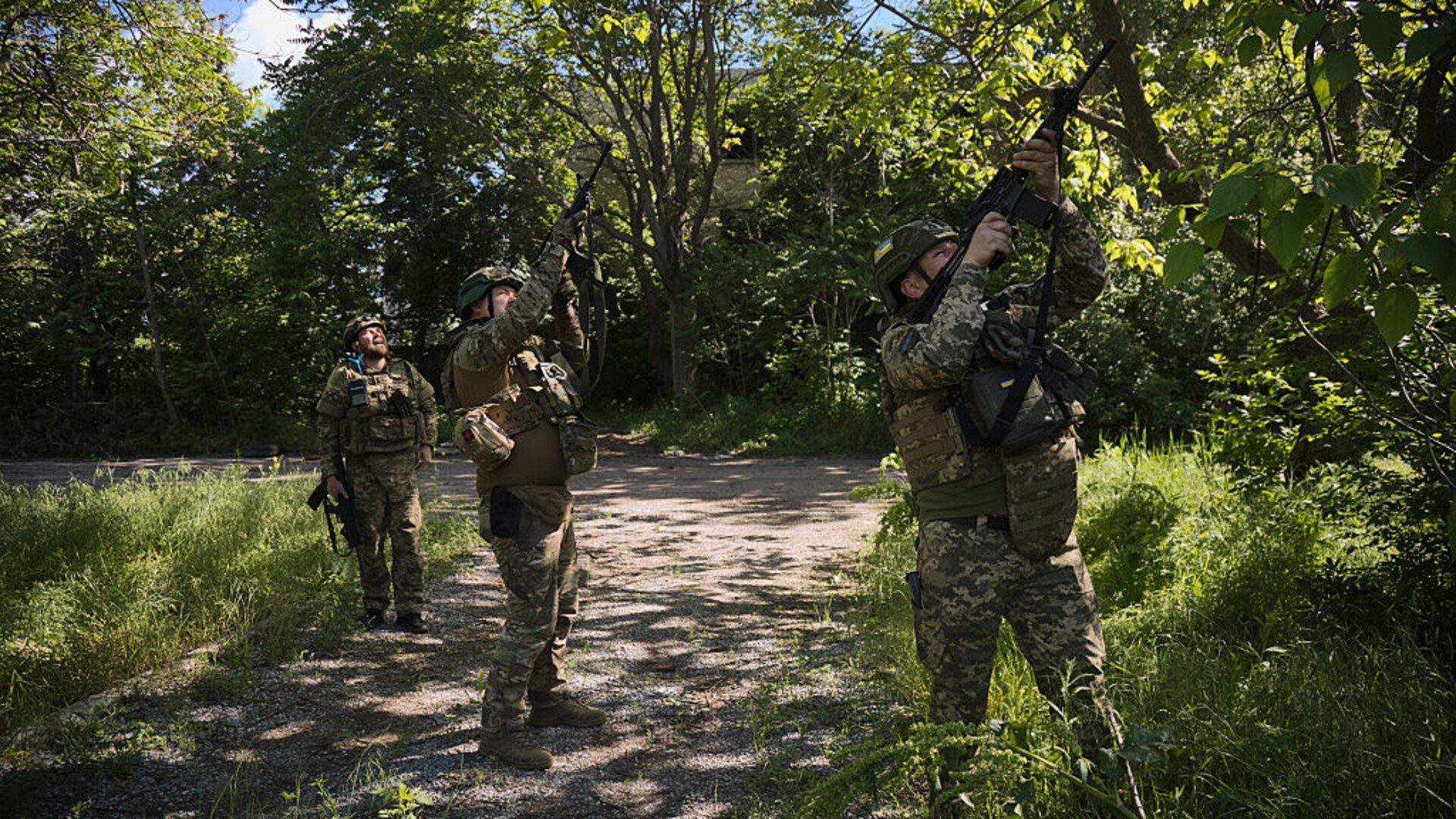 „The Telegraph“: Ukraine hat der Welt gezeigt, wie man den Feind ...