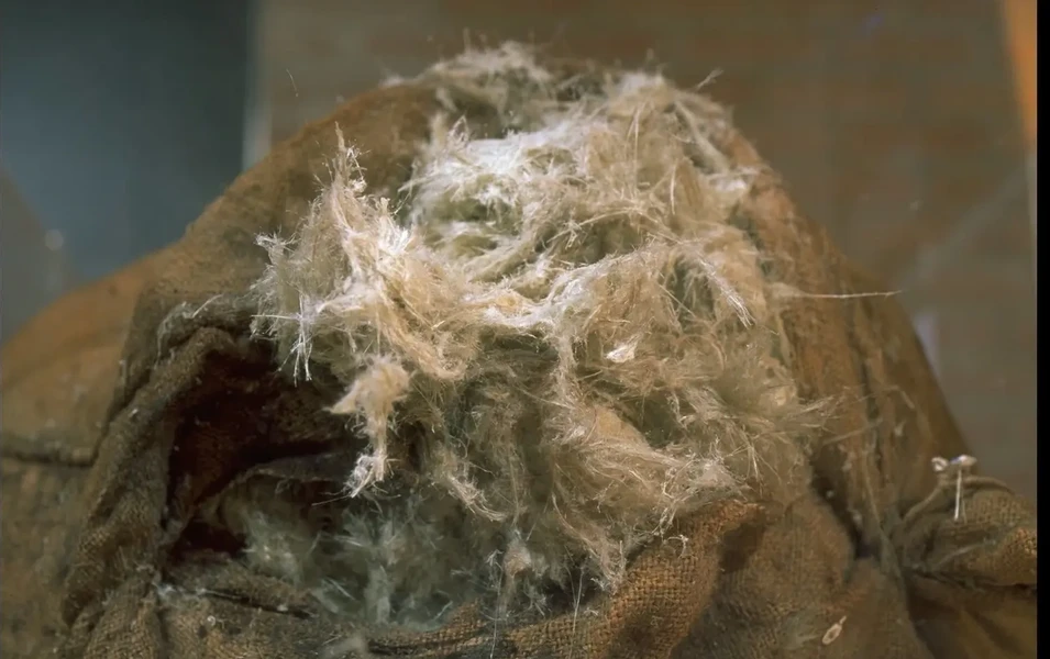 Asbestos found in more children's toys sold online
