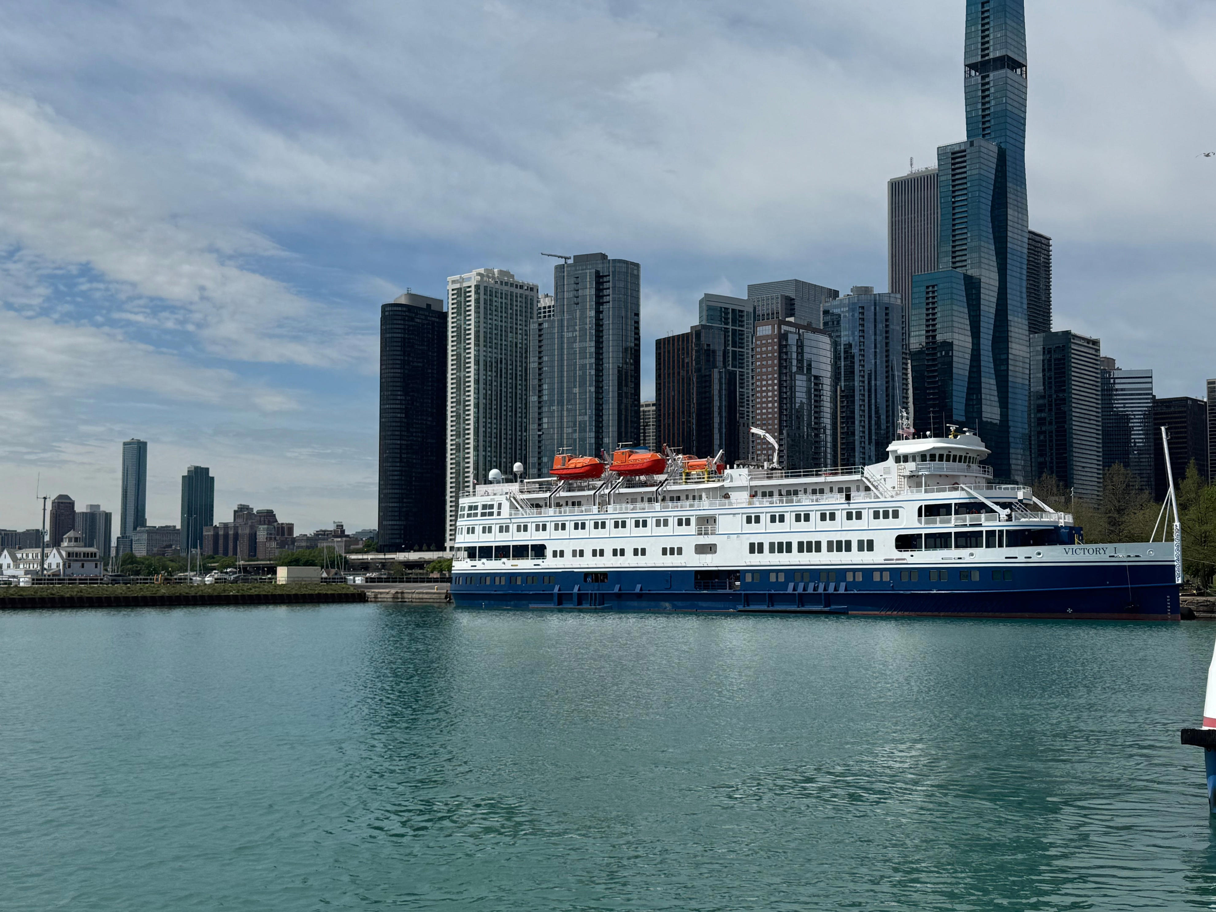I've sailed oceans, rivers and the Great Lakes. Here's the difference.