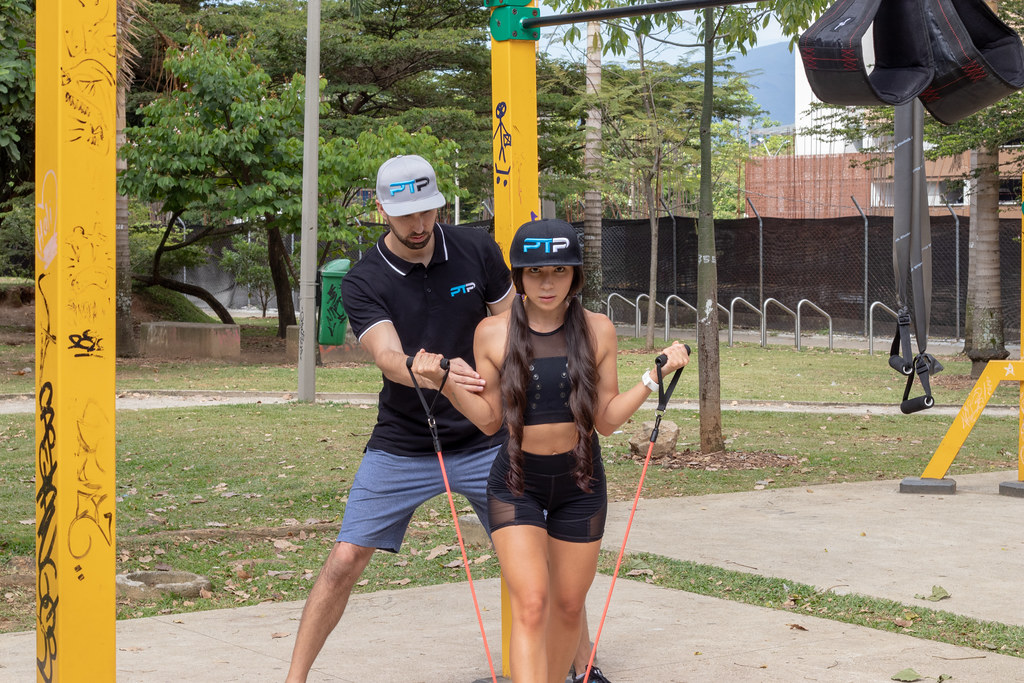 10 resistance band movements to keep your upper body strong and toned