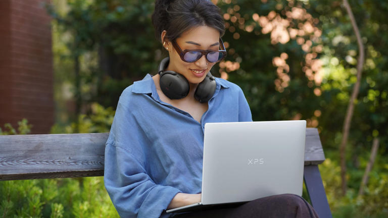 Dell's XPS 13 is so thin and light, it might finally make me ditch my ...