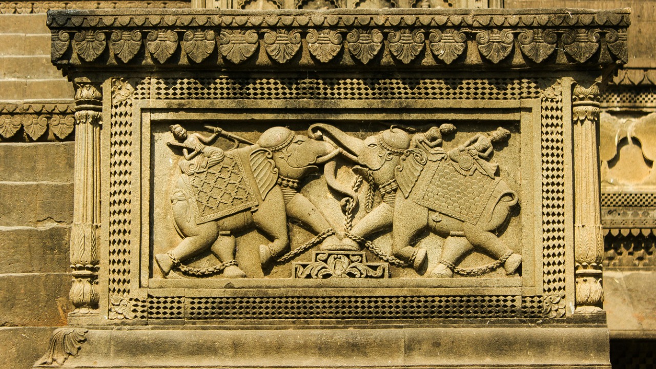 A small fragment of carved elephant ivory just gave researchers an ...