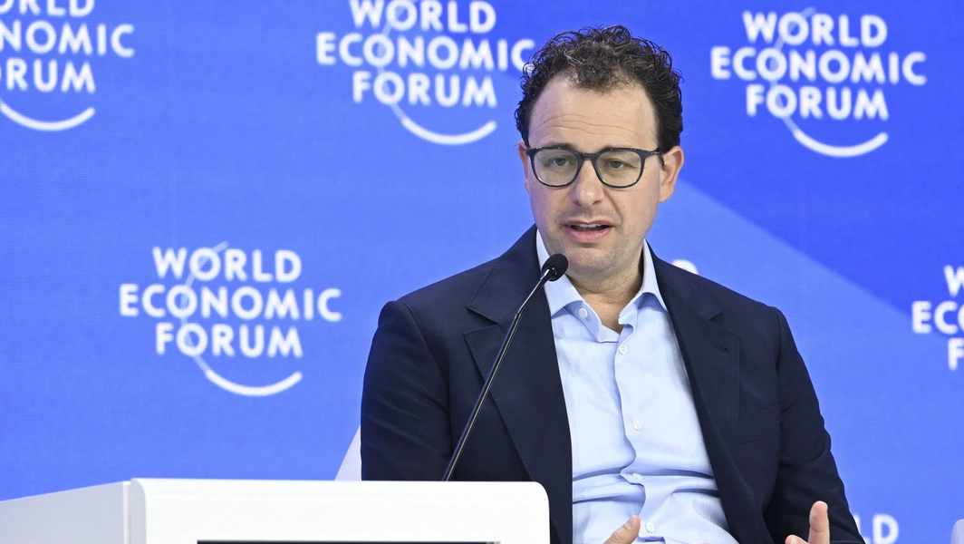 Amodei warns AI job losses could override US partisan divides