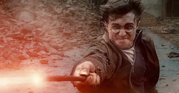 'Voldemort in Paris?' Best Harry Potter memes taking over social media ...