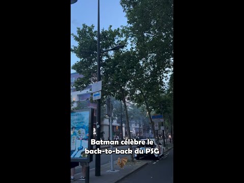 Batman à Paris pour célébrer la Ligue des champions