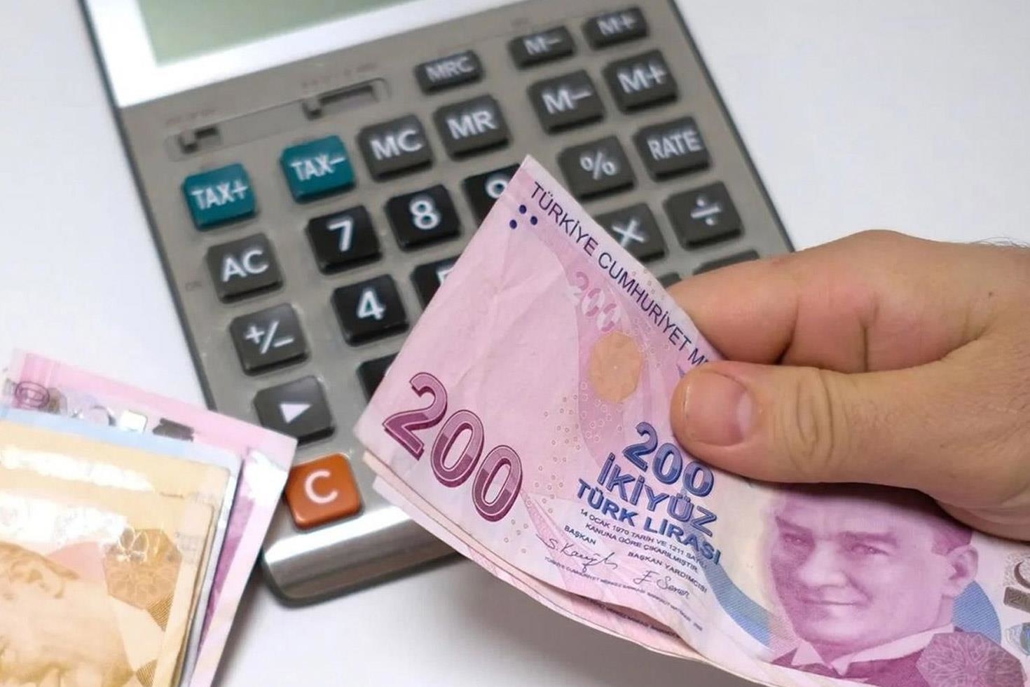 Emekli ve memura ne kadar zam yapılacak? İşte kulislerden sızan rakam