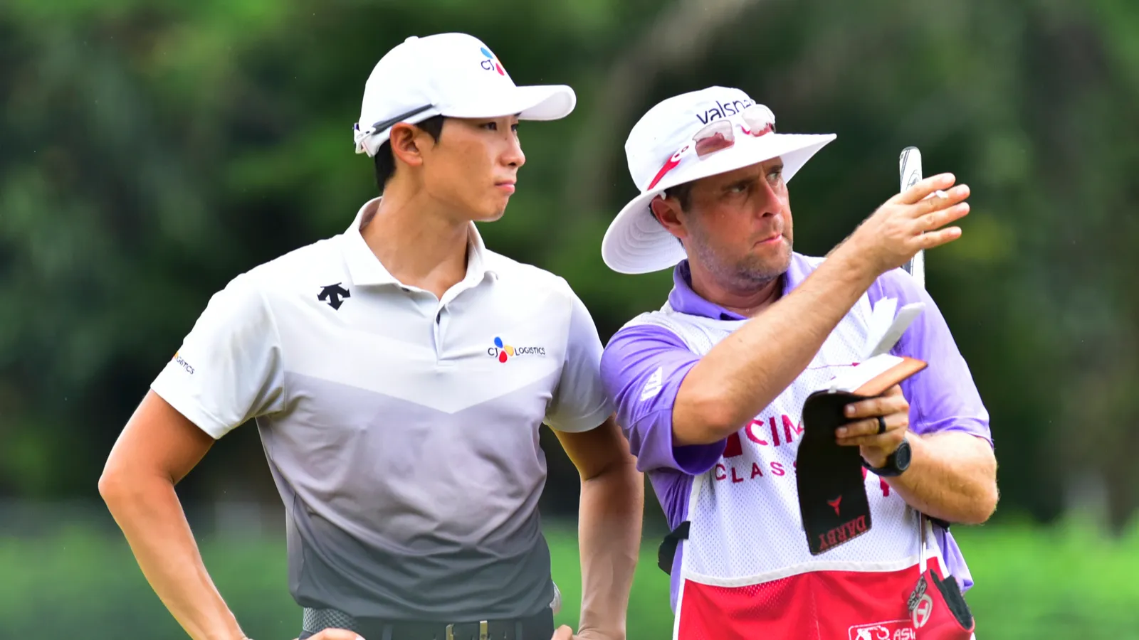 Breaking down PGA Tour caddie pay