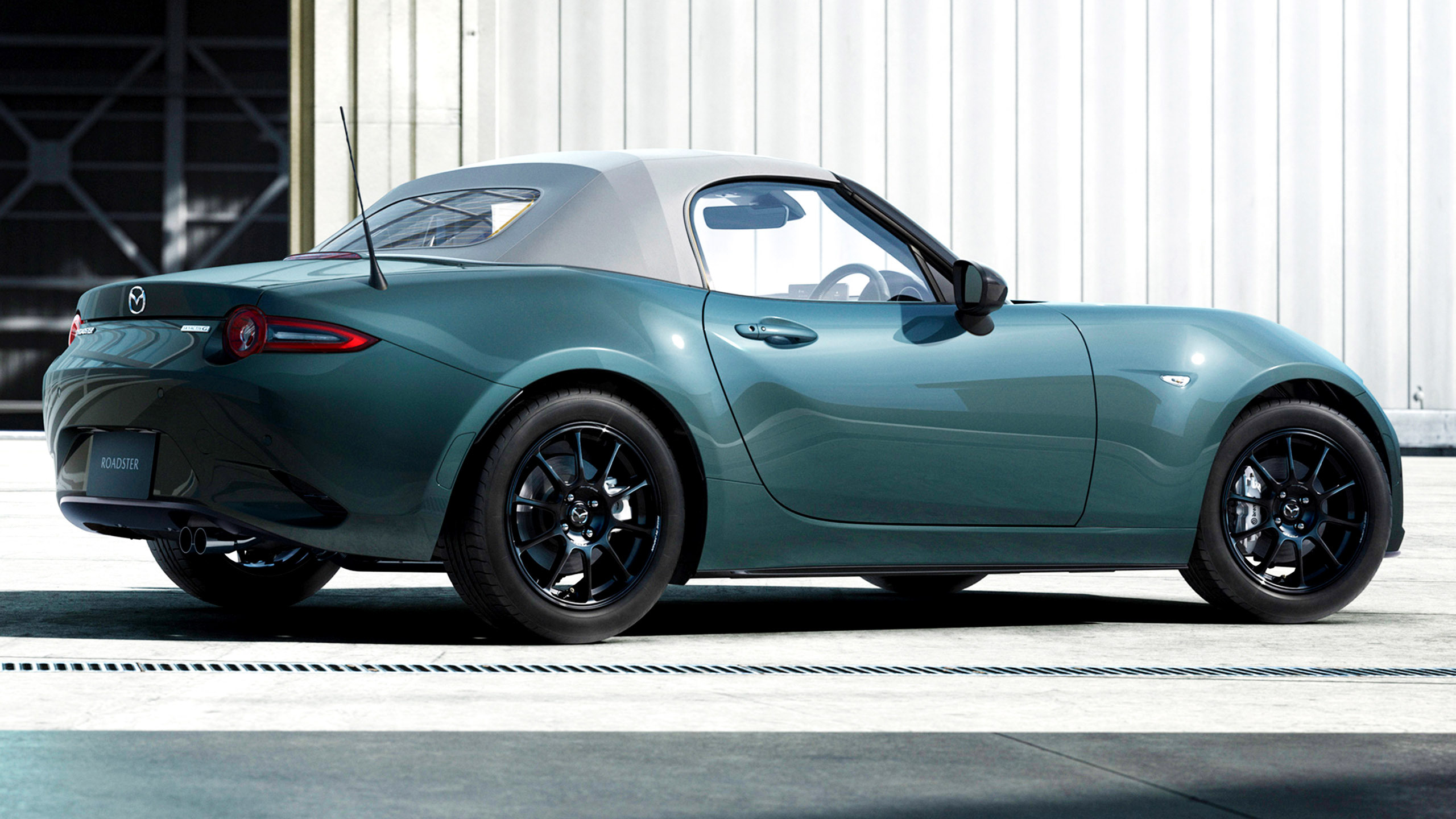 After 80 Greens, Mazda Finally Gives The ND Miata Its First