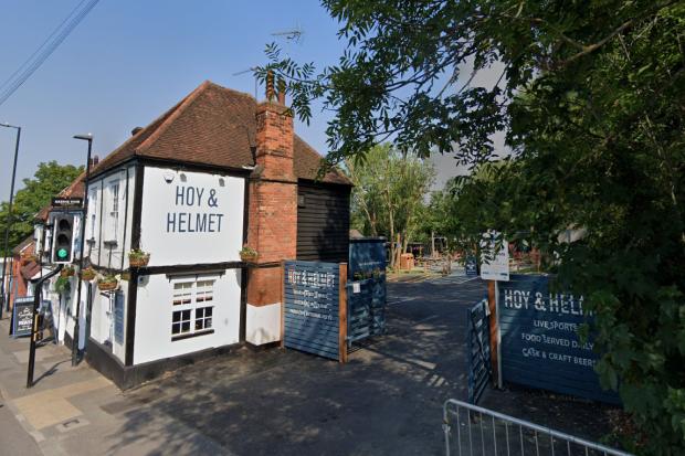 Large brawl breaks out at south Essex pub as football fans seen clashing
