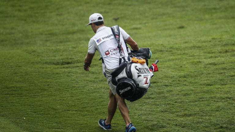 Breaking down PGA Tour caddie pay