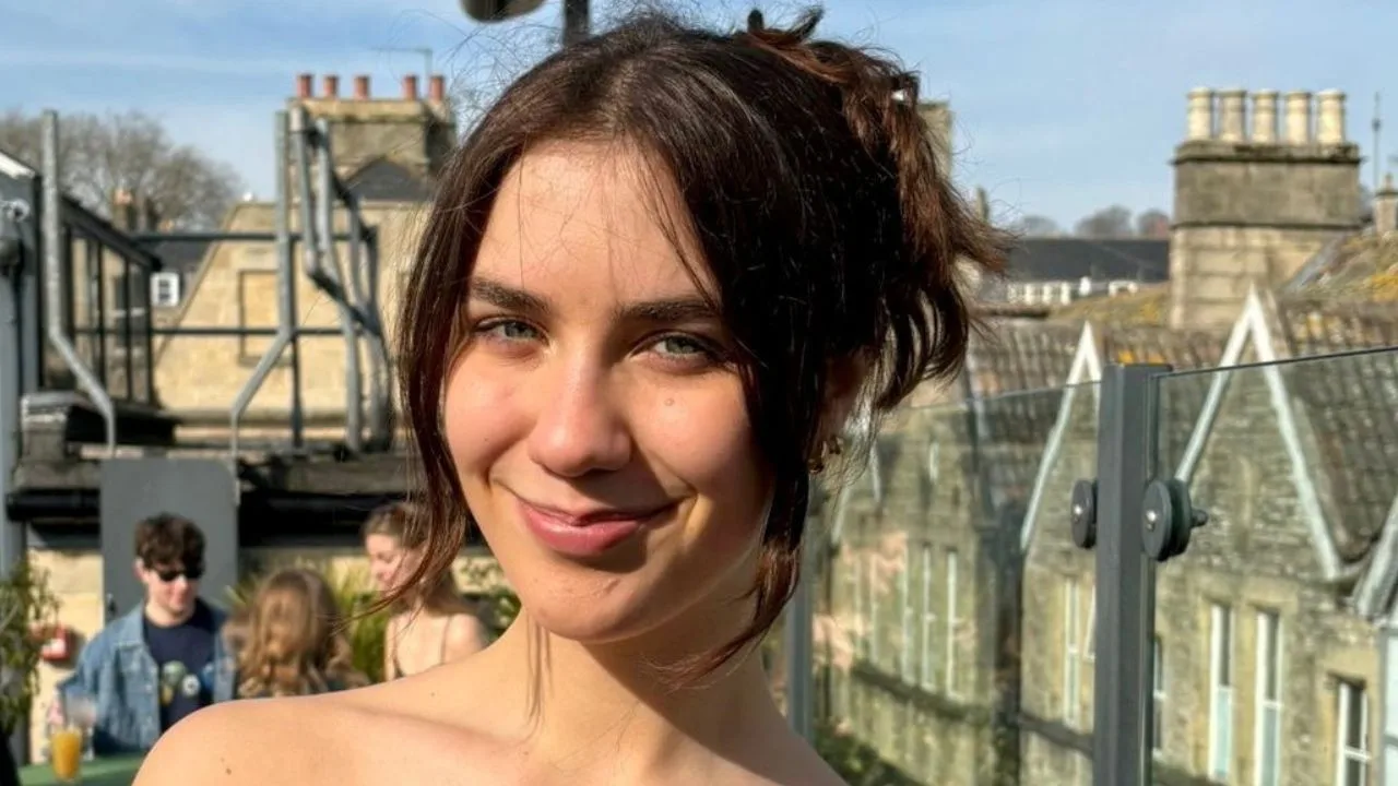 22-year-old builds $143K net worth despite earning $47K salary