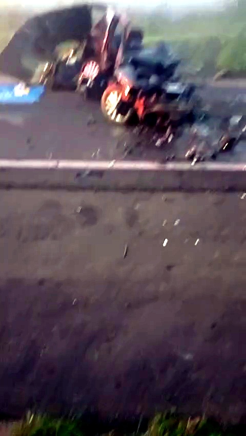 Acidente deixa três mortos e dois presos entre as ferragens, na PR-323 ...