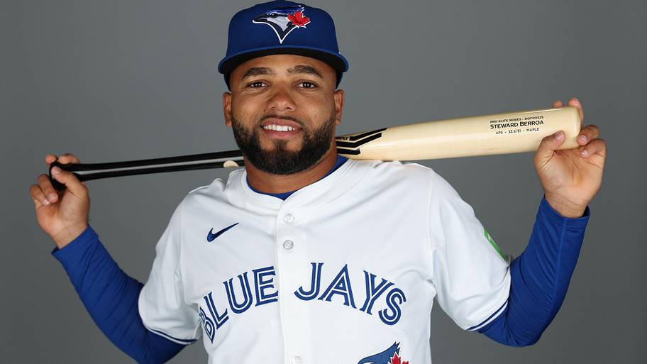 Don Mattingly reveals why Phillies swapped Otto Kemp for Steward Berroa