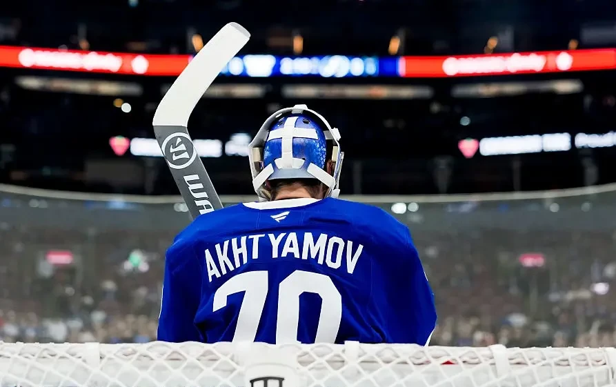 Maple Leafs weigh goalie trade as rivals circle Akhtyamov