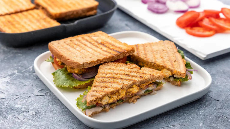 1 Indian dish makes it to the world's 294 most iconic sandwiches list