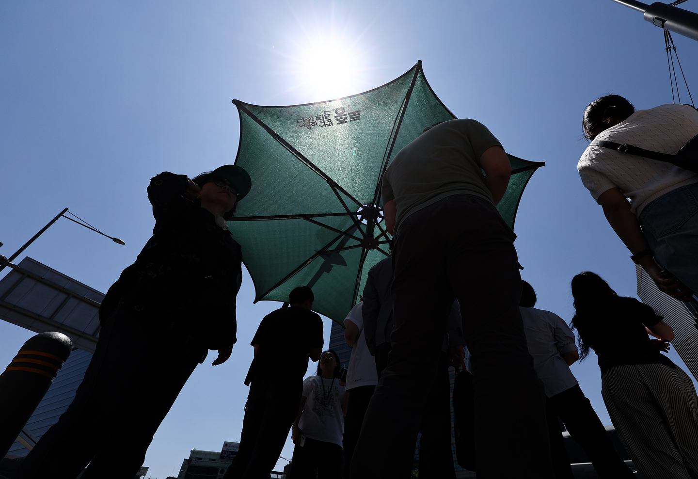 Korea experiences hottest May on record as average temperatures reach ...