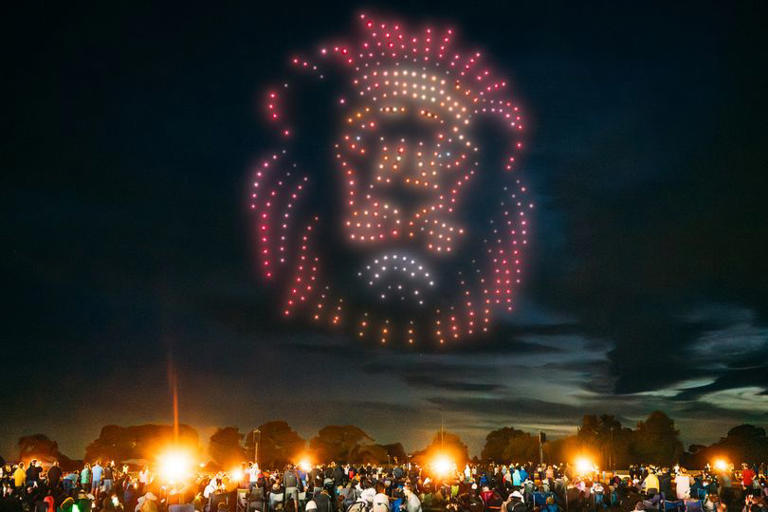 Hundreds of drones flying over Liverpool for cinematic display