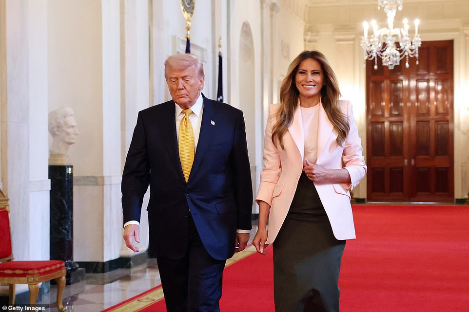 The signals in Melania Trump's carefully timed public appearances
