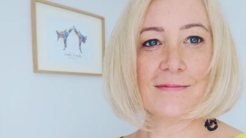 Bowel cancer survivor urges people to take NHS test