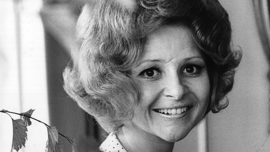 11 country music legends and their lasting legacies