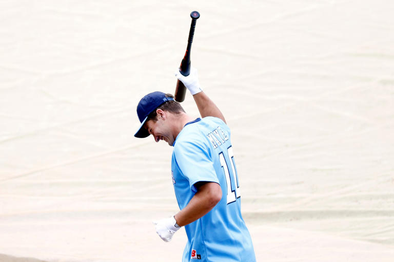 Drake and Ann Michael Maye’s inaugural 'MayeDay' charity softball game ...