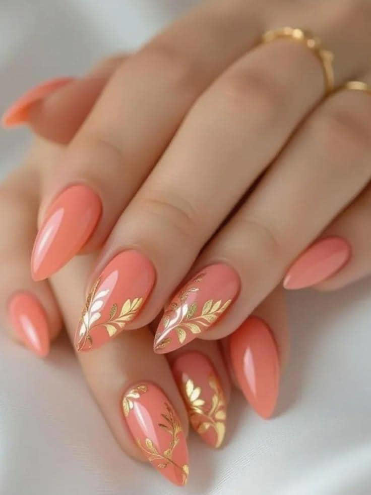 7 inspirasi nail art nuansa peach yang fresh dan elegan