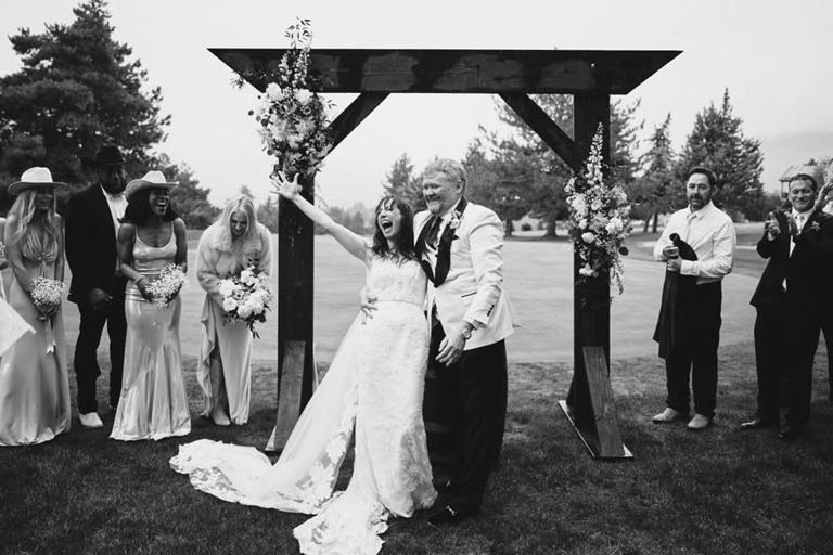 James Van Der Beek's ex-wife Heather McComb marries actor Scott Michael ...