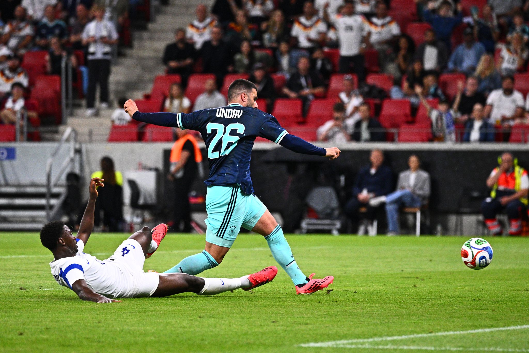Undav renews Stuttgart contract until 2029 before World Cup