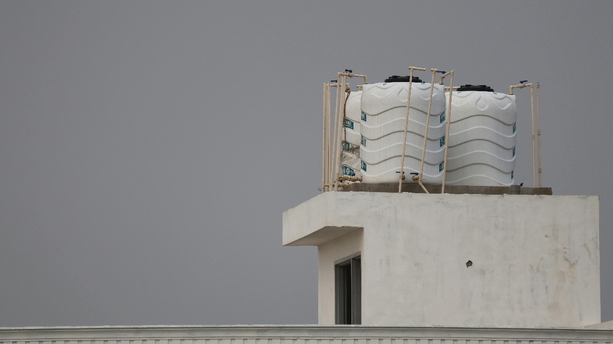 Why don't foreign homes have rooftop water tanks? Here's the answer