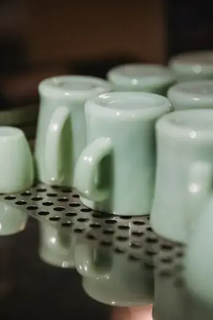 6 vintage kitchen collectibles food lovers still pay big money for