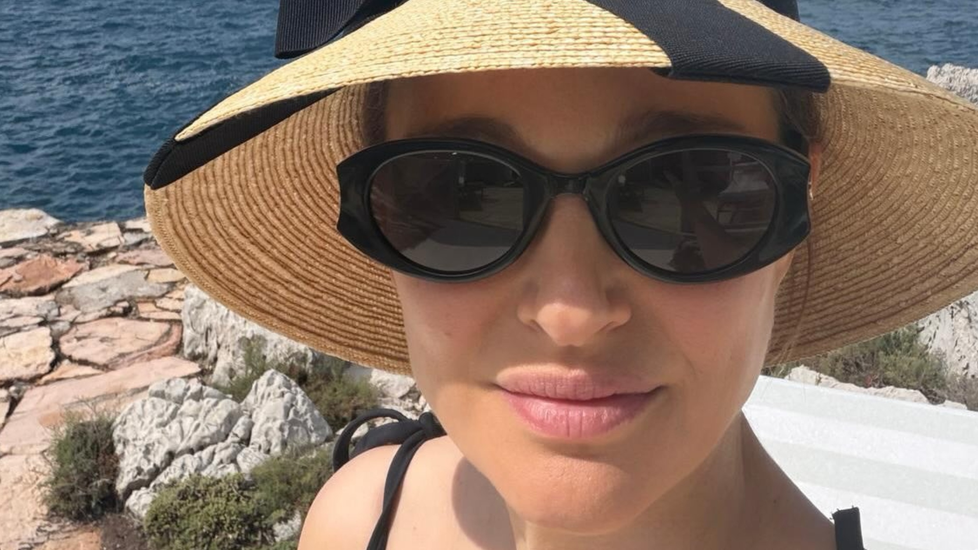 "You are radiant": Natalie Portman shares a glimpse of her vacation by ...