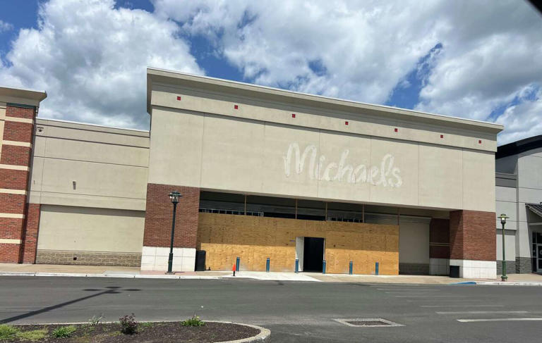 Best Buy, Price Chopper, Black Friday deals. Connecticut's latest ...