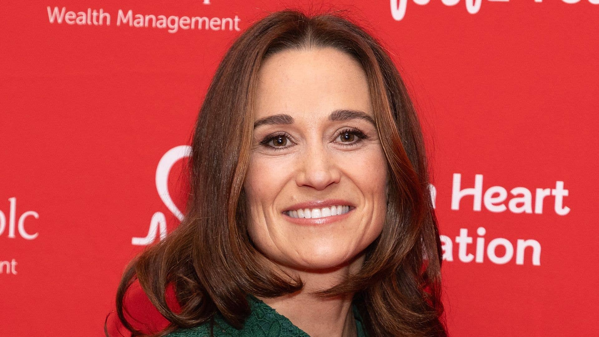Pippa Middleton was sister Princess Kate's doppelganger in lace wedding ...