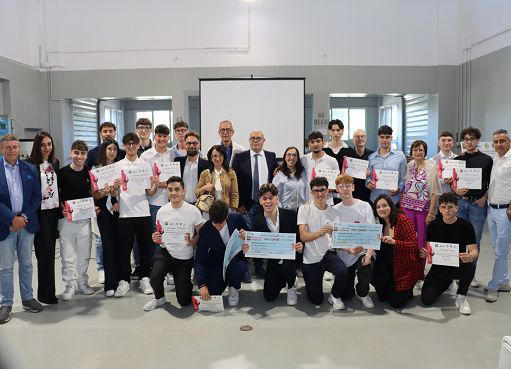 Vino, a Venosa premiati progetti degli studenti per cantine del futuro