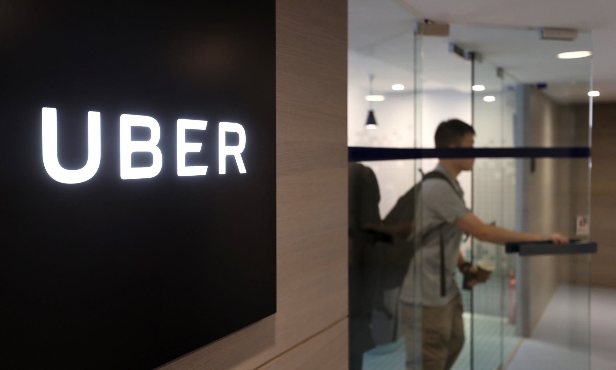 Uber investigating after woman says driver went off route and locked doors