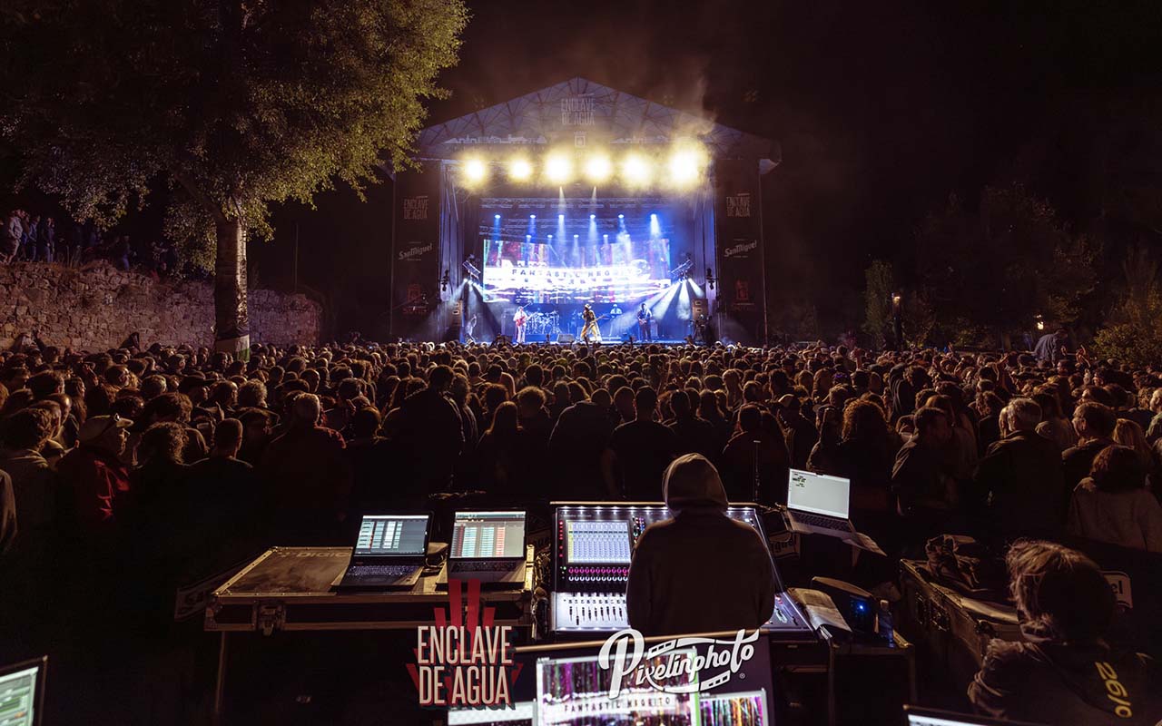 Enclave de Agua en Soria: Morgan, Tom McGuire & The Brassholes y Judith ...